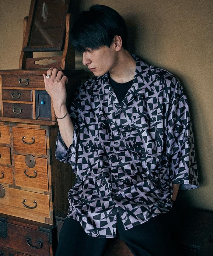 Ninja Pattern Kimono Sleeve Shirt – axes femme from JAPAN