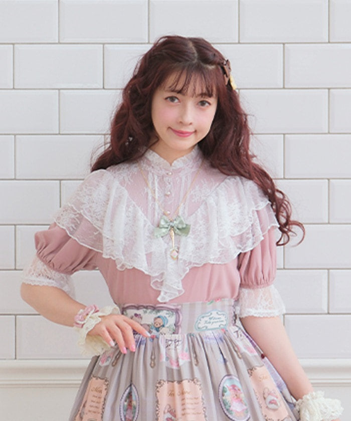 Yoke Panel Short-Sleeved Blouse – axes femme from JAPAN